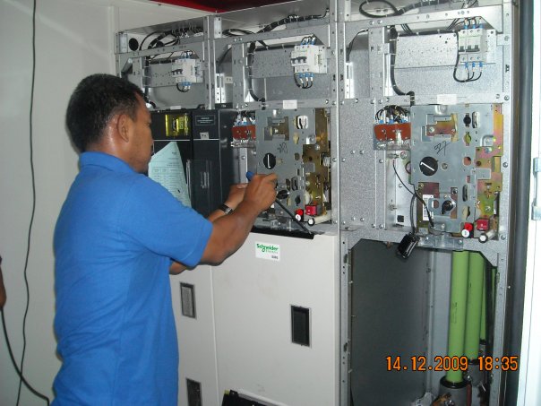 MAINTENANCE PANEL | Gallery | Vikara