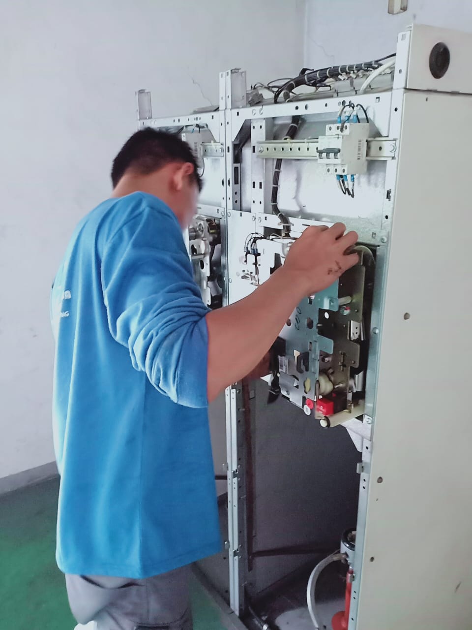 MAINTENANCE PANEL | Gallery | Vikara